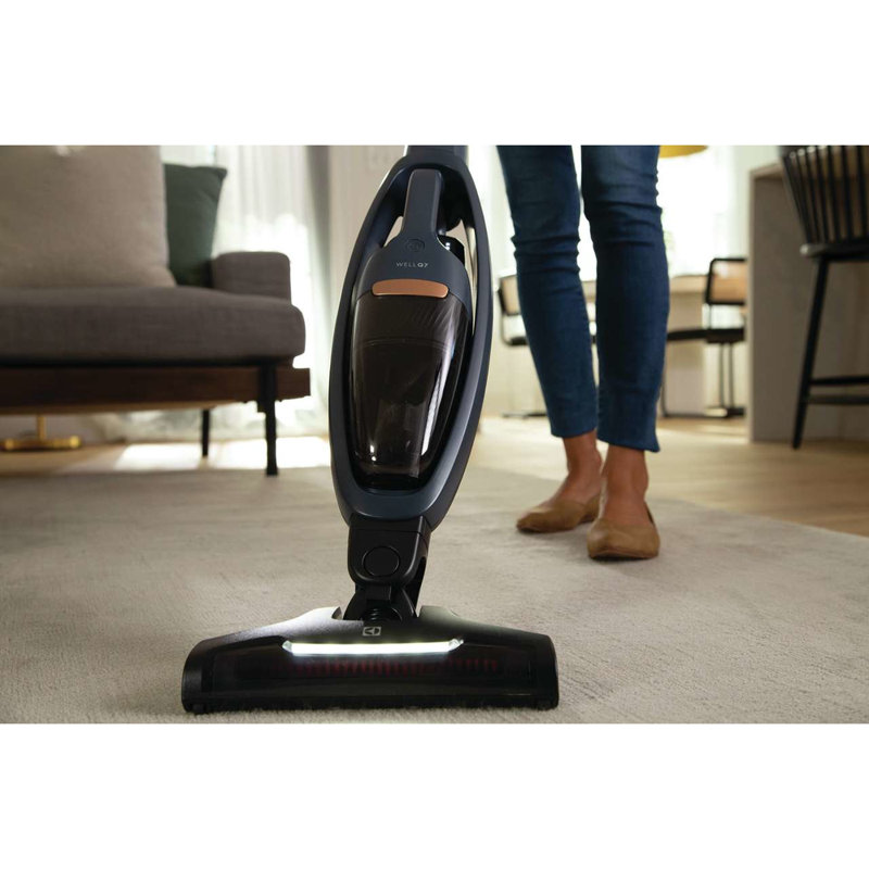 Electrolux Aspirateur balai sans fil 2 en 1 ElectQux WellQ7 ™ Electrolux et Commentaires ...